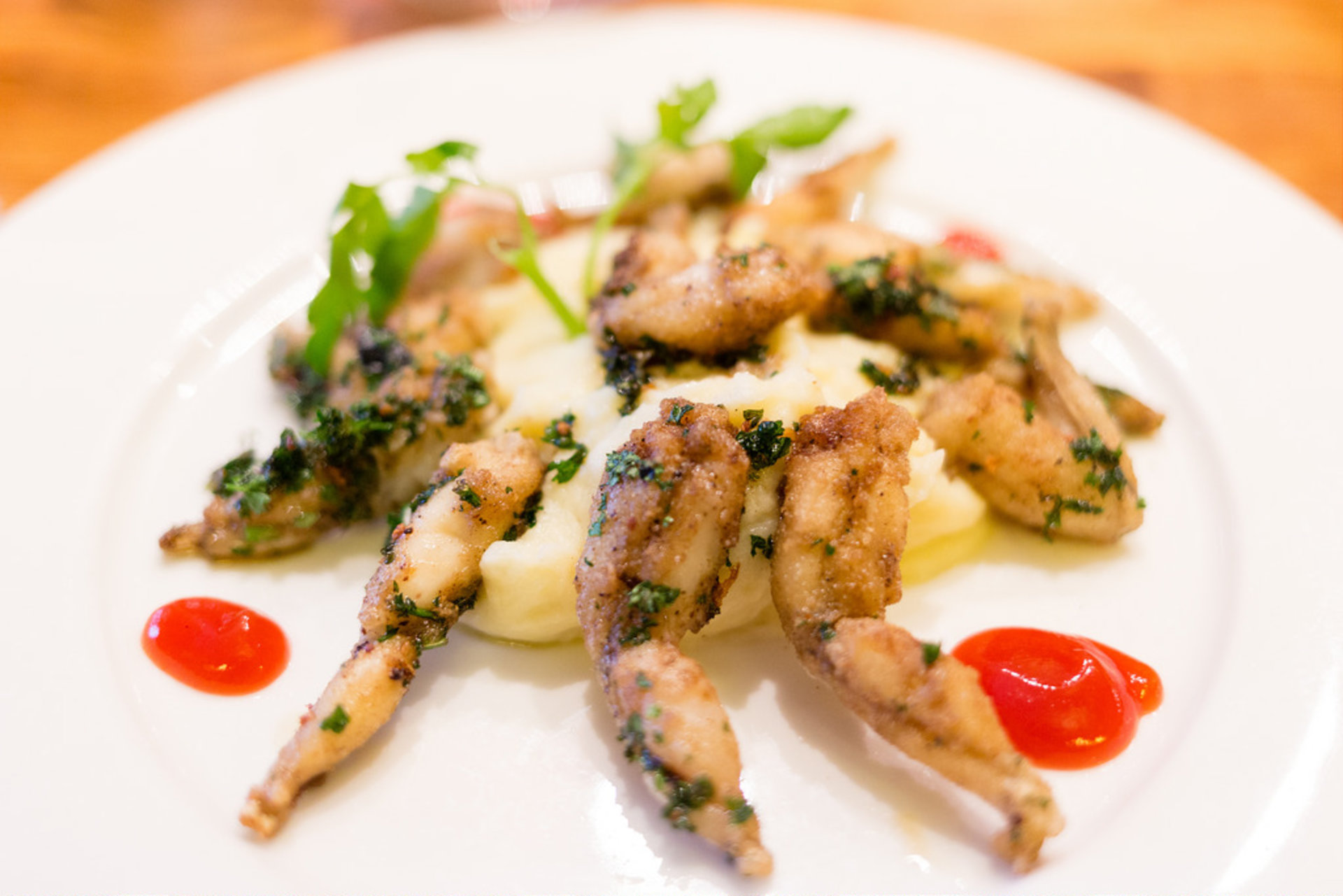 Frog Legs "à la Provençale" - Voilà